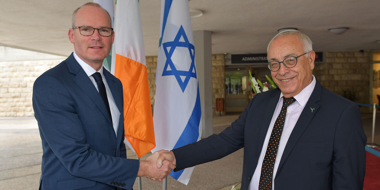 Ireland’s Minister of Foreign Affairs and Defence, Simon Coveney visits ...